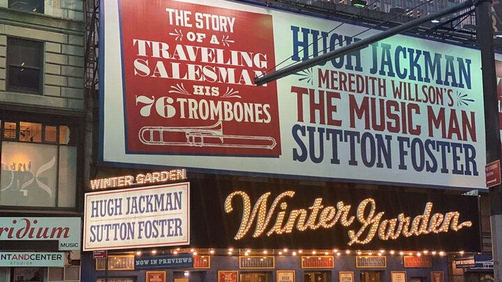 Broadway Behind-The-Scenes Small-Group Tour | United States | Gifting Owl